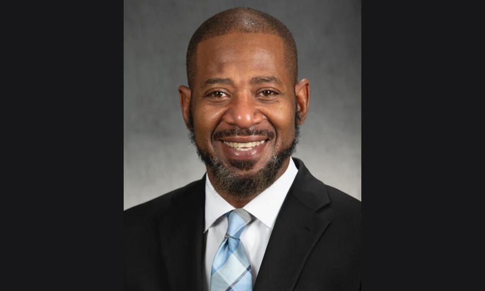 Rep. John Thompson will serve as an independent after being ousted by ...