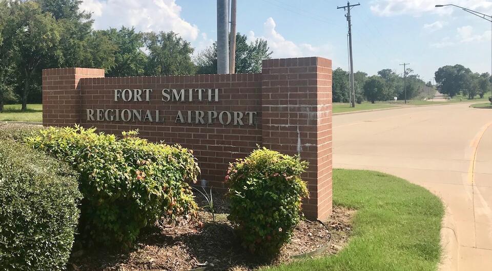 Fort Smith Regional Airport director resigns - NewsBreak