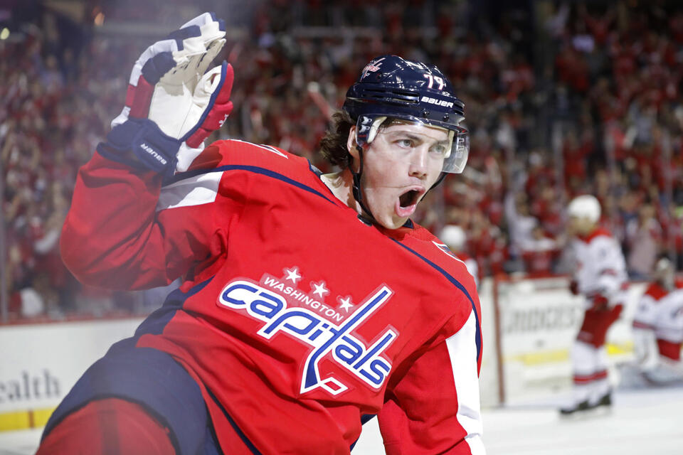 From Everett To Warroad To The Capitals, T.J. Oshie Has Never Run Out ...
