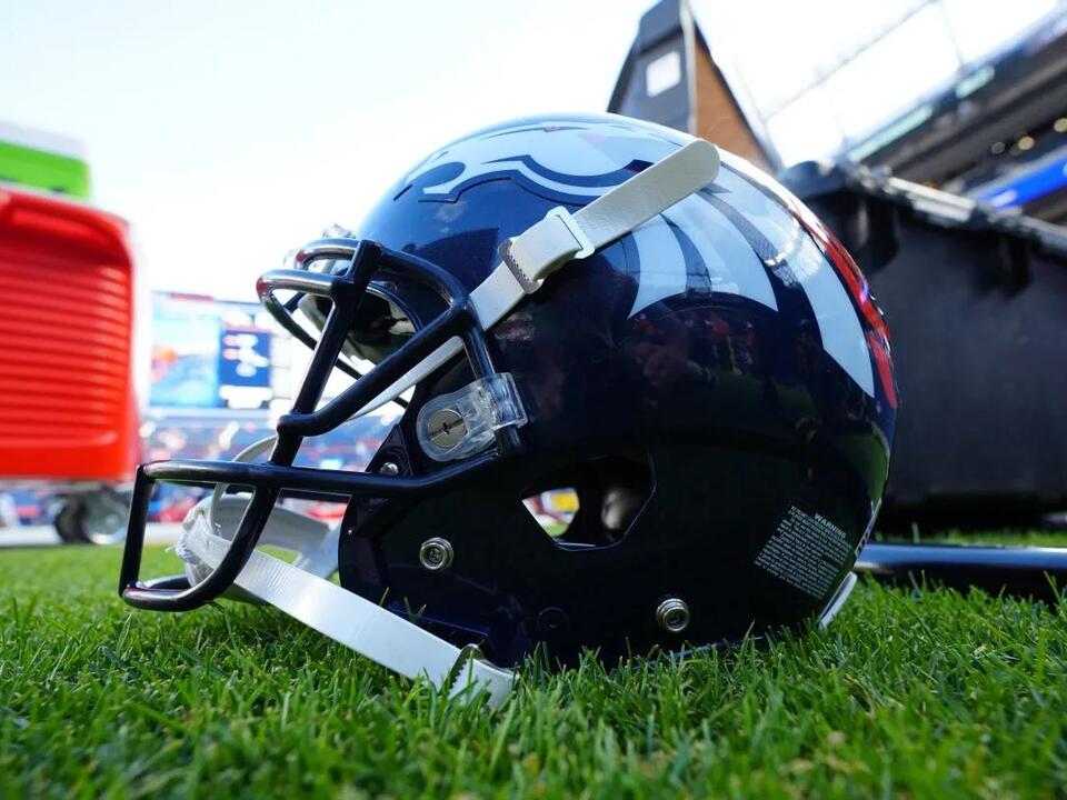 Denver Broncos reportedly sign franchise cornerstone to massive ...