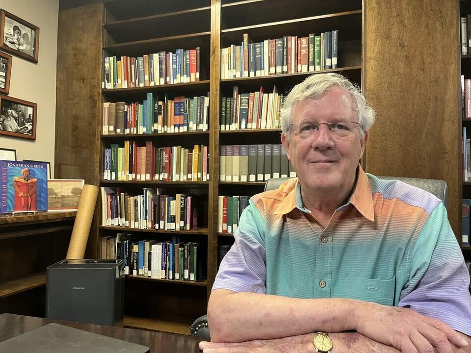 Renowned Beaufort historian is retiring - but still working on his next ...