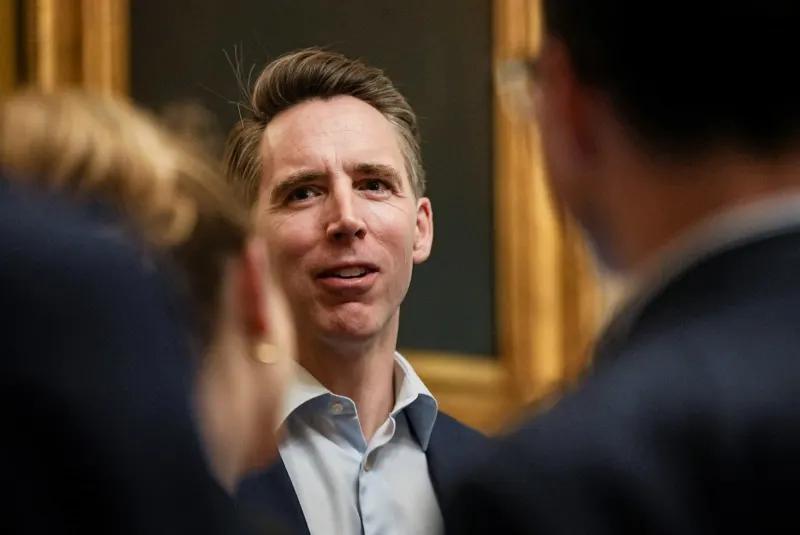 Hawley slammed for flip on Medicaid cuts: 'Set the fire, then play ...
