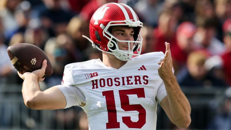 Indiana football roster age: How Hoosiers' team of 'adults' compares to ...