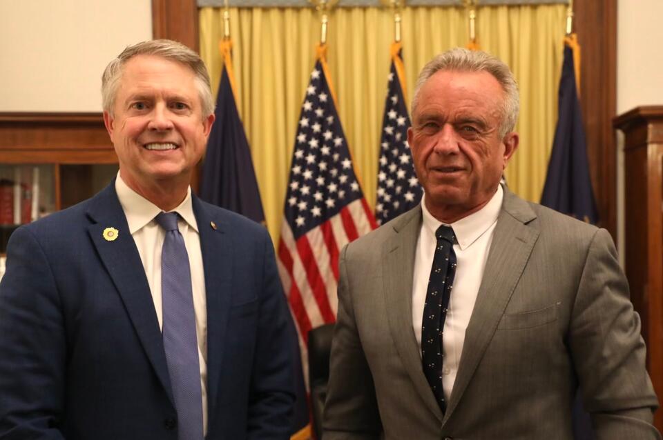 🎥Caroline Kennedy shocks Senators ahead of RFK Jr. confirmation hearing ...