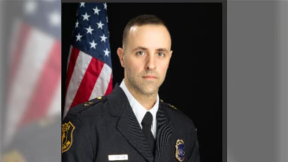 Steven Thompson sworn in as newest Middleton chief of police - NewsBreak