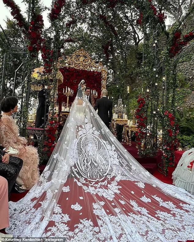 Old-fashioned wedding accessory makes comeback after Hailey Bieber and ...