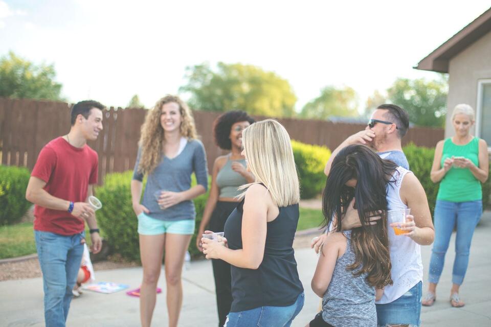 What Gifts Should You Avoid Giving In Washington State? - NewsBreak