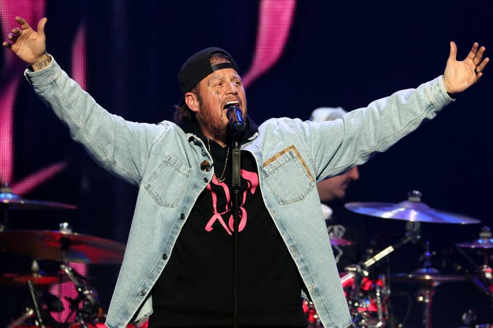 Jelly Roll reveals he did not use weight-loss medications during 275 ...