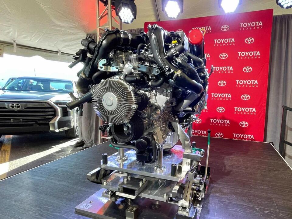 Alabama's Toyota engine plant announces $282M expansion
