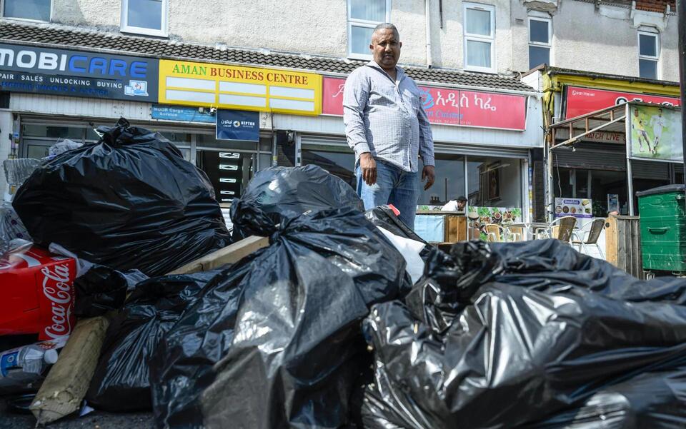 ‘Five months of bin strikes under Labour has turned us into a rat ...