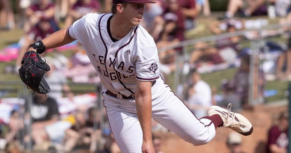 Texas A&M baseball team batters Northern Kentucky 12-1 with Ryan Targac ...