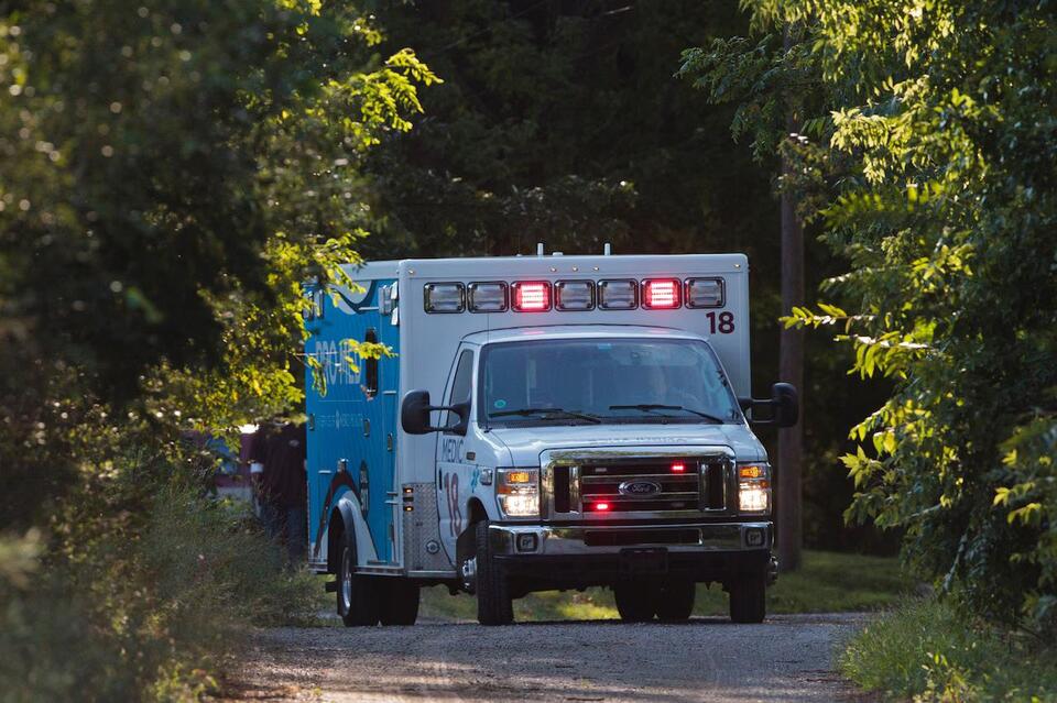 Girl, 11, loses several fingers after firework explodes in her hand ...