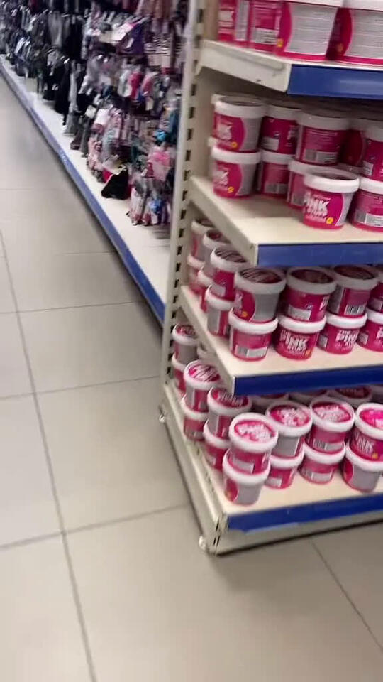 Nettoyage de mon four avec la pâte magique the pink Stuff, trouvée chez ...