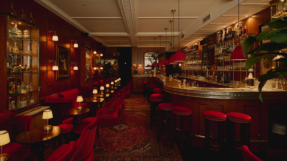 Melbourne icon France-Soir has a brand new bar, Le Splendide - NewsBreak