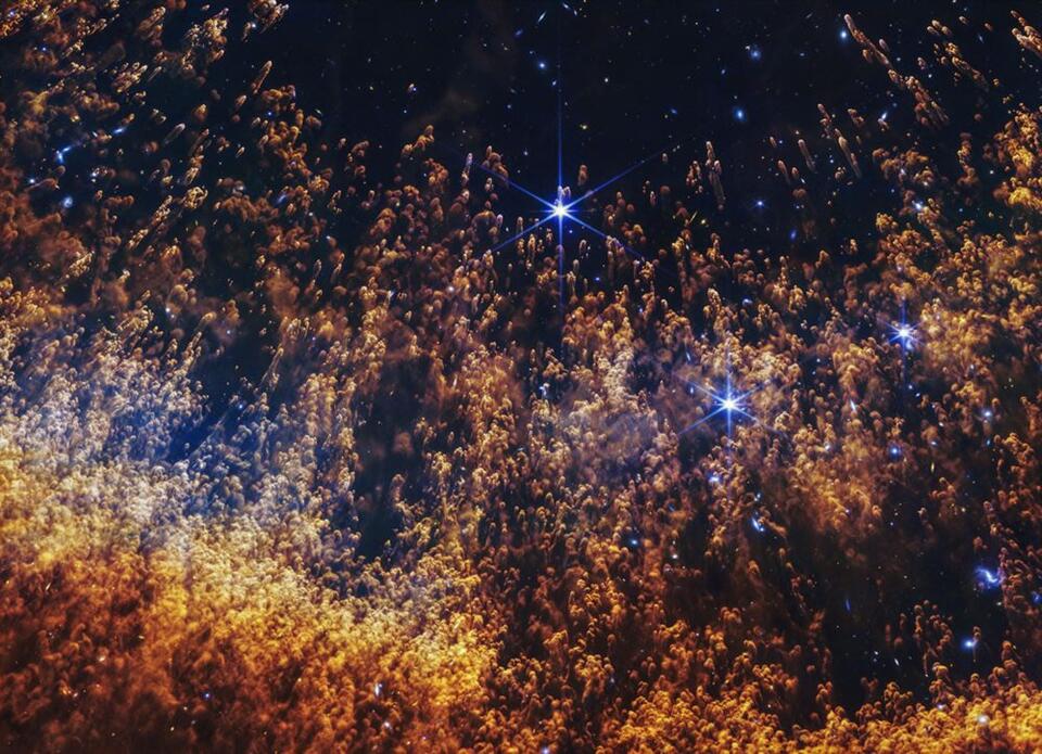 Helix Nebula reveals the eventual fate of our Sun and solar system ...
