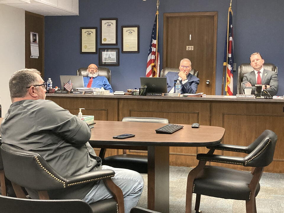 Ross County Commissioners Help to Finish Renovations at VA Memorial ...