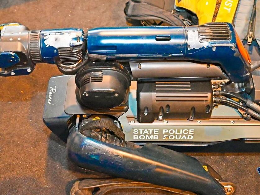 Police 'Robot Dog' Takes Bullets in 7-Hour SWAT Standoff, Drawing Fire ...