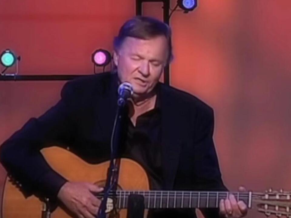 Hall of Fame Songwriter Wayland Holyfield Dies At 82 — Here's His Best ...