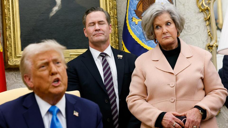 Trump’s Ice Maiden Secretly Panicking About His War Delusion - NewsBreak