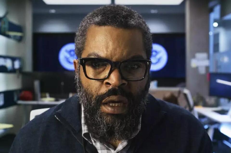 Ice Cube’s ‘War of the Worlds’ Is Not As Bad As You Heard. It’s Worse ...