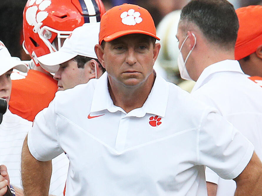 Fans Roasting Clemson After Apparent Flaw With Video Game Uniforms