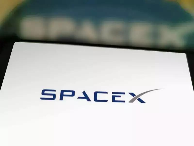 Want In On SpaceX Before The IPO? Here Are 5 Funds That Already Own It ...