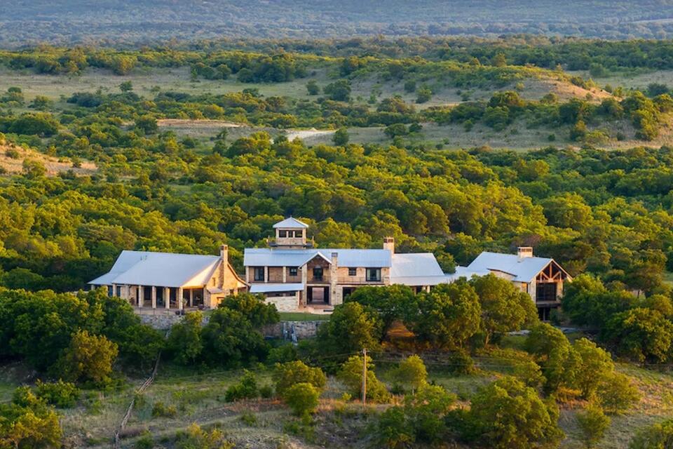 Historic Spring Mesa Ranch in West Texas Is on the Market - NewsBreak