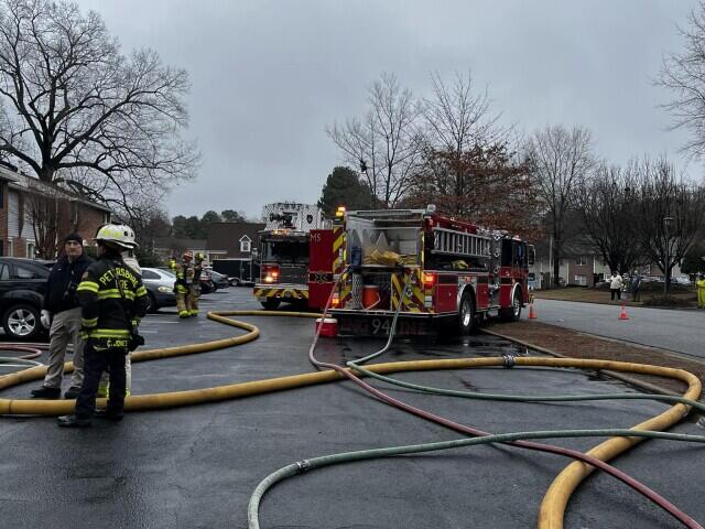 Three people lose home to Colonial Heights apartment fire - NewsBreak