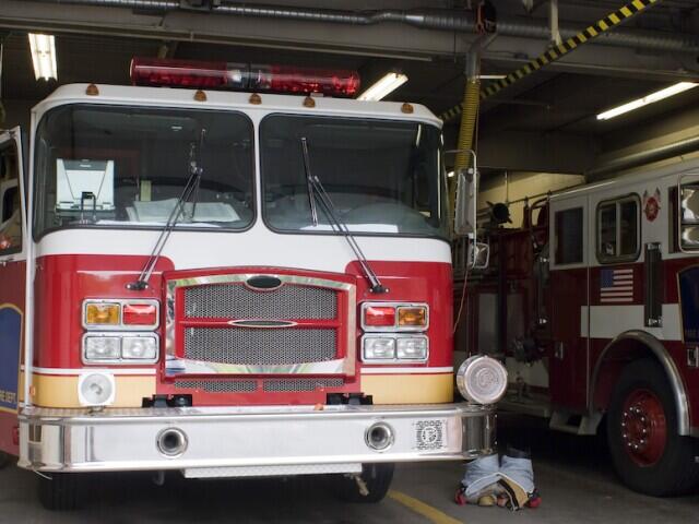 Multiple emergency crews work to put out natural gas fire in Hillsdale ...