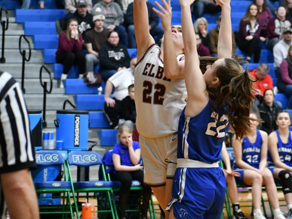 Elba advances to Final Four in Girls Basketball