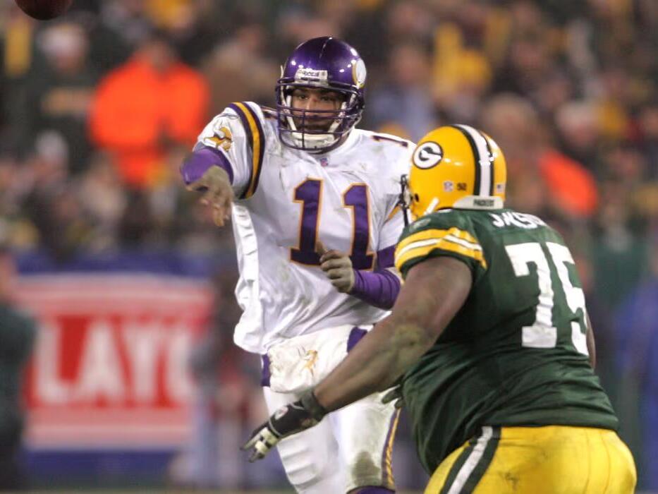 Top 10 Minnesota Vikings QB Draft Picks of All-Time