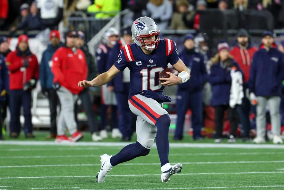 The Pats Are on to the Divisional Round, With Chris Mason. Plus, the ...