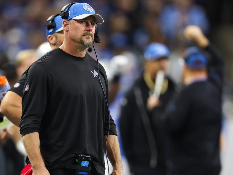 What is illegal touching? Why Lions' 2-point conversion vs. Cowboys was ...