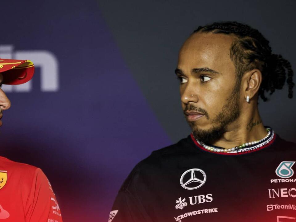 Lewis Hamilton issues ‘clean’ response to Carlos Sainz’s ‘ran me off ...
