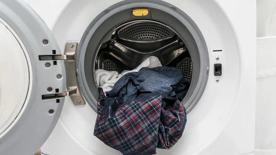 How to Get That Gross Mildew Smell Out of Your Laundry - NewsBreak