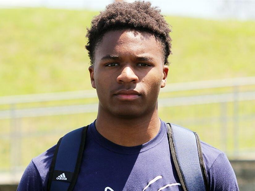 Isaiah Deloatch fast tracking academic career before Rutgers arrival