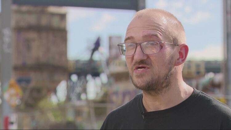 Cyclist hospitalized after seizure on Springwater Corridor, strangers ...