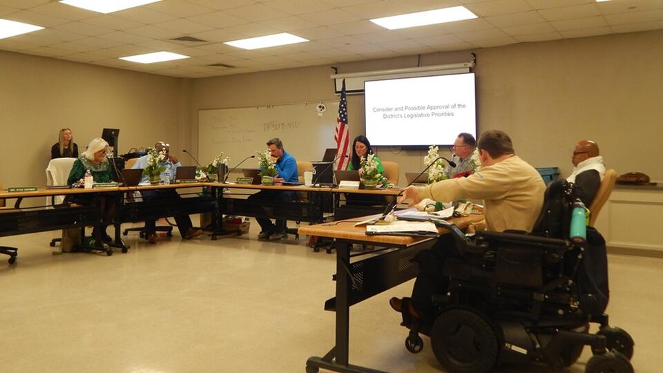 BRENHAM SCHOOL BOARD TO CONSIDER BID FOR SERVING LINE IMPROVEMENTS AT ...