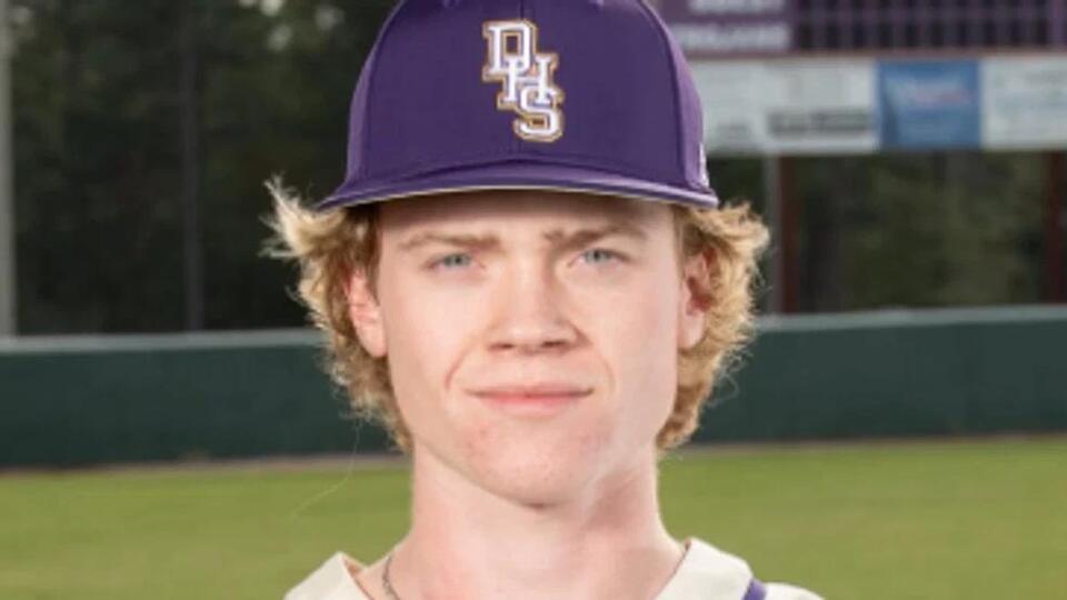 Daphne High School Baseball: Teen in car accident "in need of a miracle ...