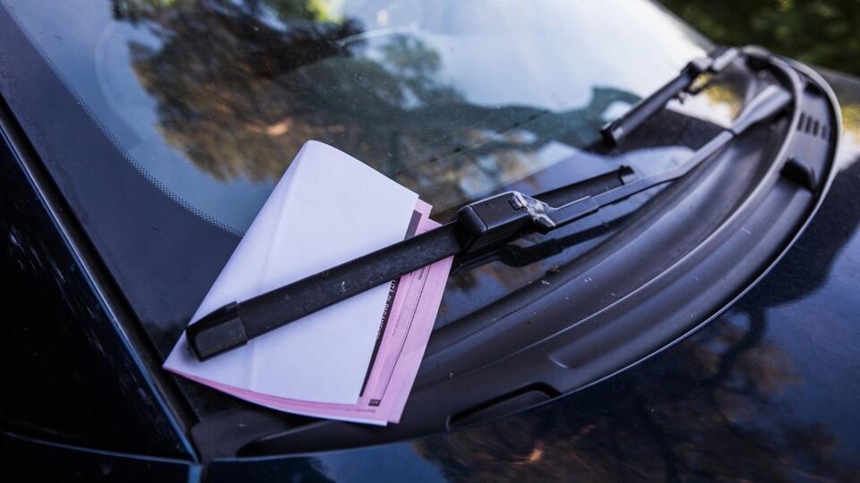 NJ Courts Warn of Phishing Scam Targeting Drivers - NewsBreak