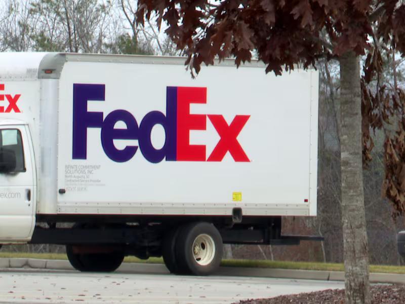 ‘It’s been three weeks’: FedEx customers say they are fed up with ...