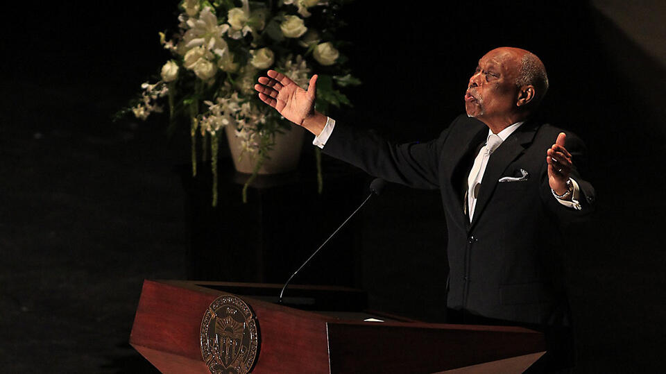 Rev. Cecil Murray, FAME pastor for nearly 30 Years, dead at age 94 ...