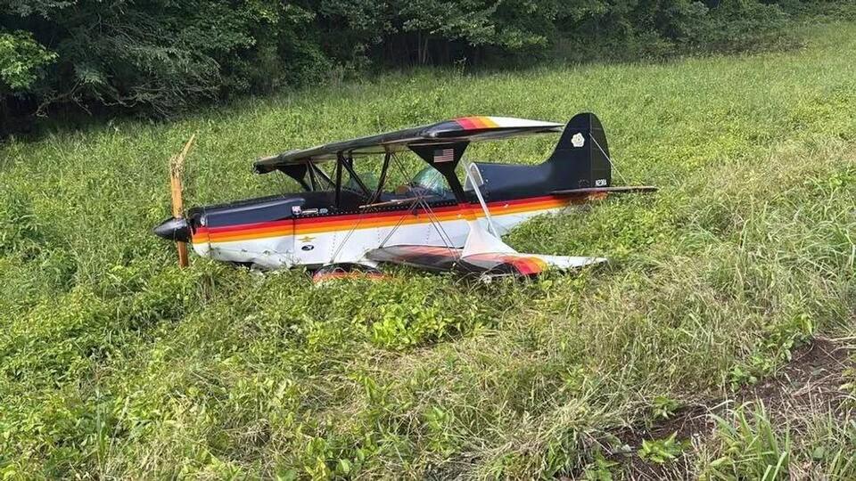 FAA confirms two aboard Acro Sport II plane during emergency landing ...