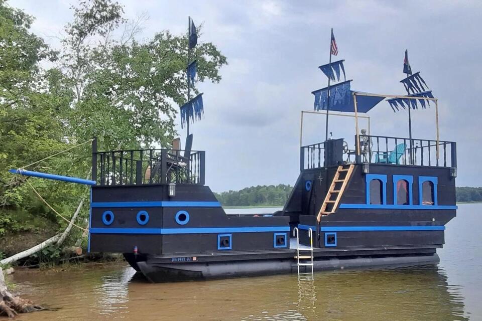 One-of-a-Kind Pirate Pontoon Ship Now for Sale in Michigan - NewsBreak