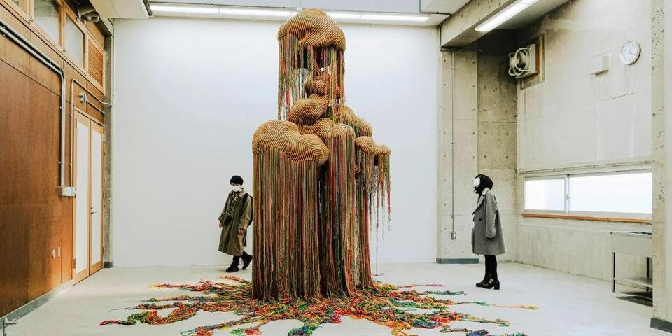 Why Sculpture and Installation Art Are Dominating Today’s Culture ...