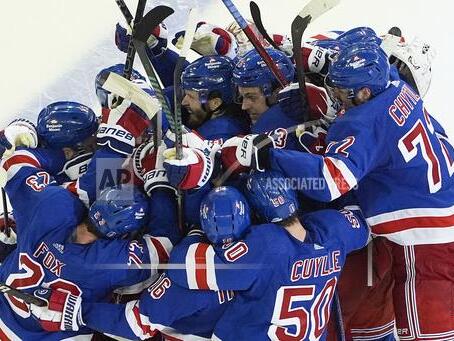 Goodrow scores in overtime, Rangers outlast Panthers 2-1 in Game 2 to ...