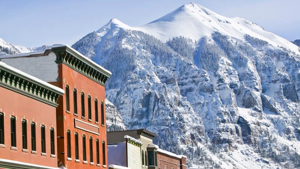 Colorado’s First Snow Could Arrive Sooner Than You Think - NewsBreak
