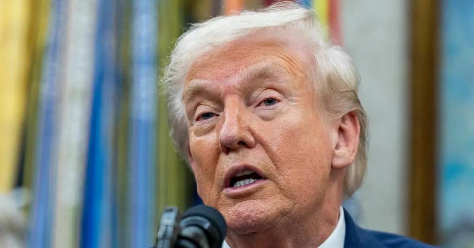 Donald Trump Loses It After 'TIME' Magazine Posts the 'Worst' Photo of ...