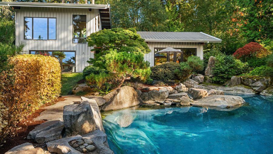 James Beard winner Matt Dillon lists Vashon Island home for $2.15M ...
