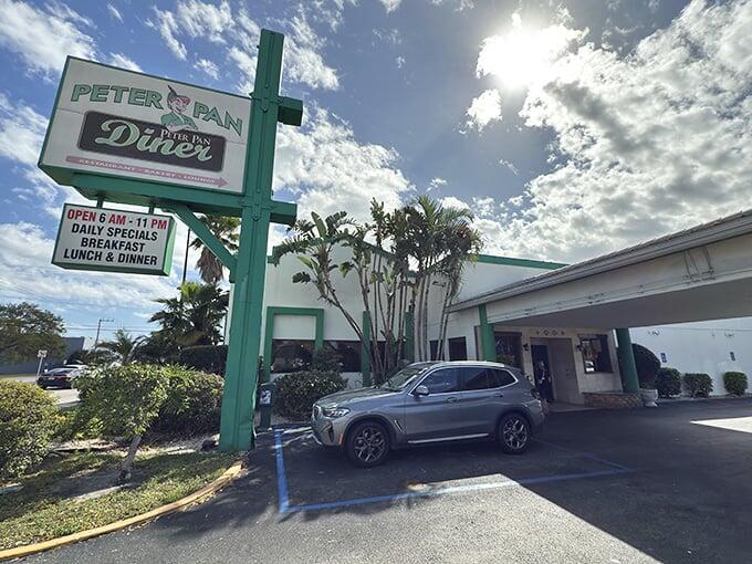 7 Legendary Diners In Florida That Secretly Serve The Best Breakfast In ...